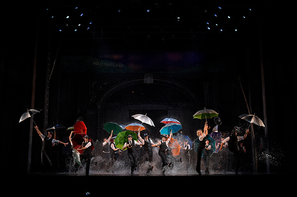 "Singin’ in the Rain" Returns to a Tokyo Stage - The Theatre Times