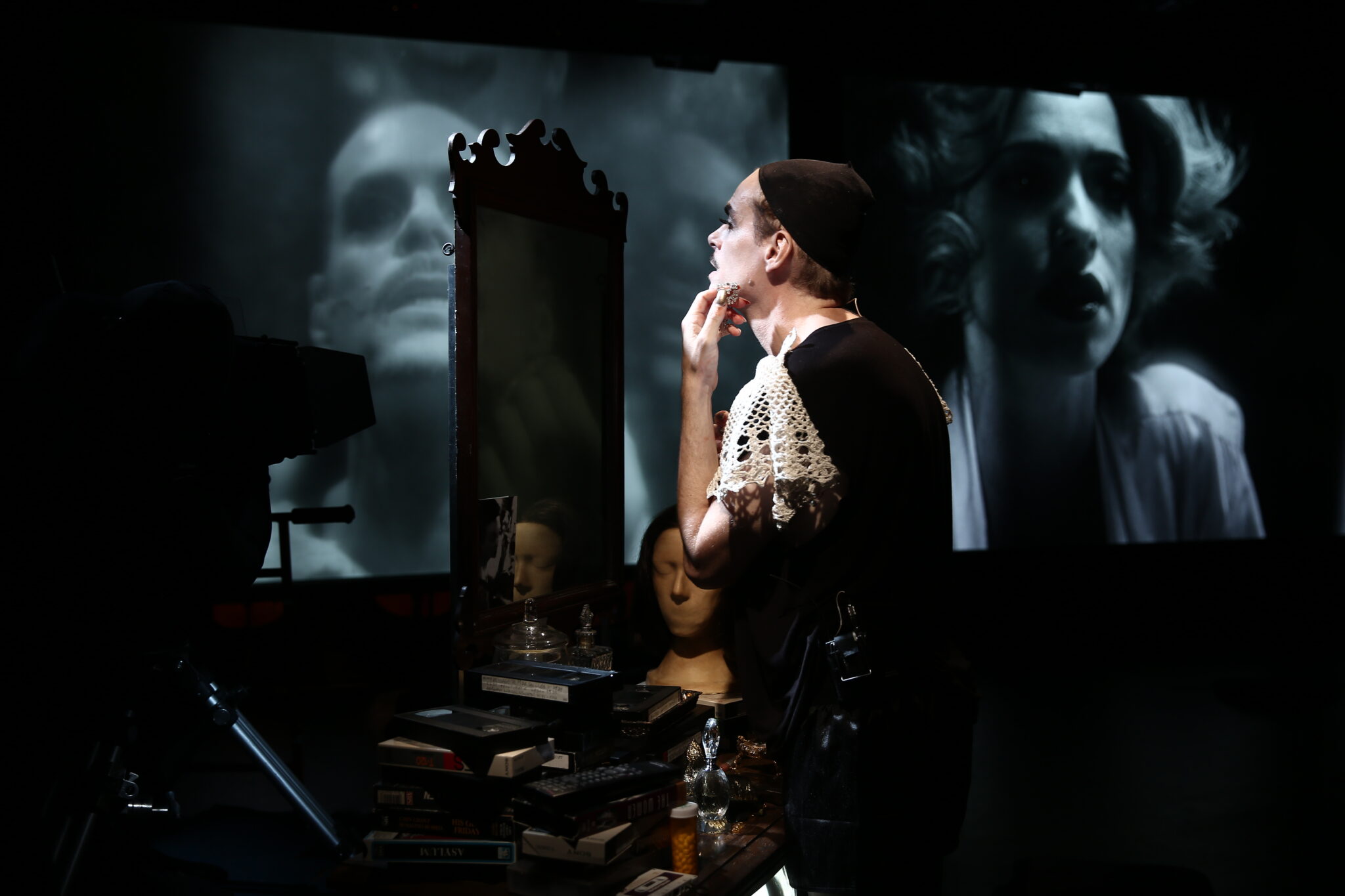 Rob Roth's "Soundstage" Fires Up Acoustic Imaginaries - The Theatre Times