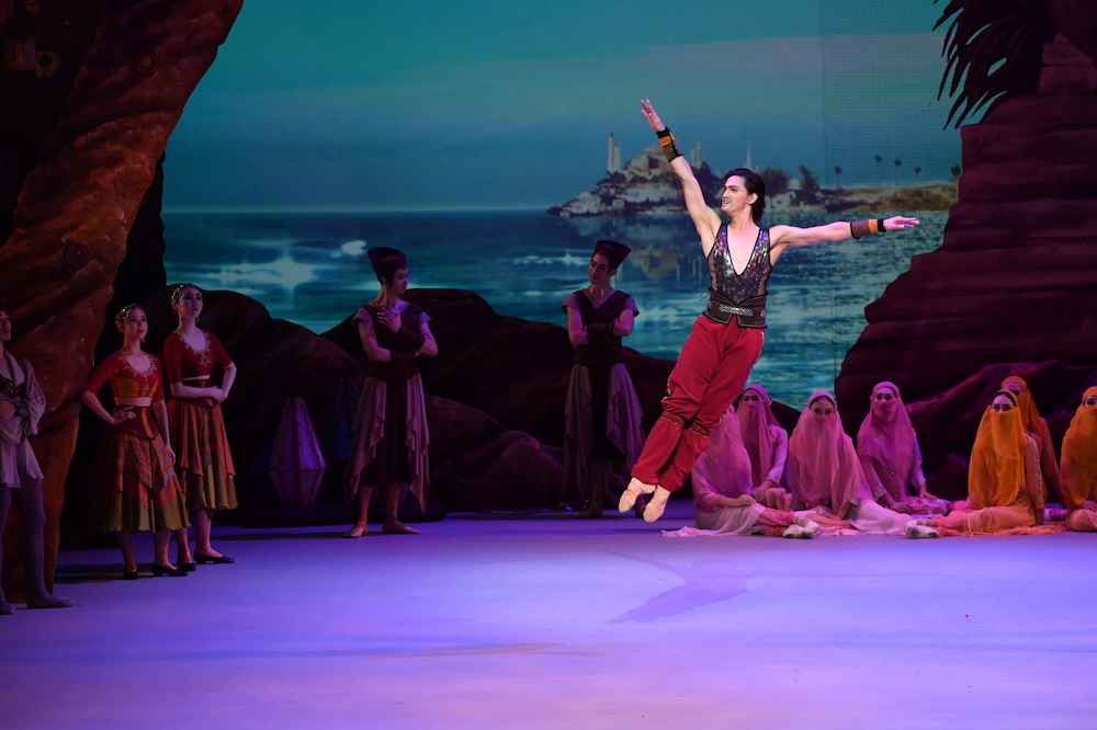 Hong Kong Ballet Brings Back “Le Corsaire”–An Encounter With Its Rising ...