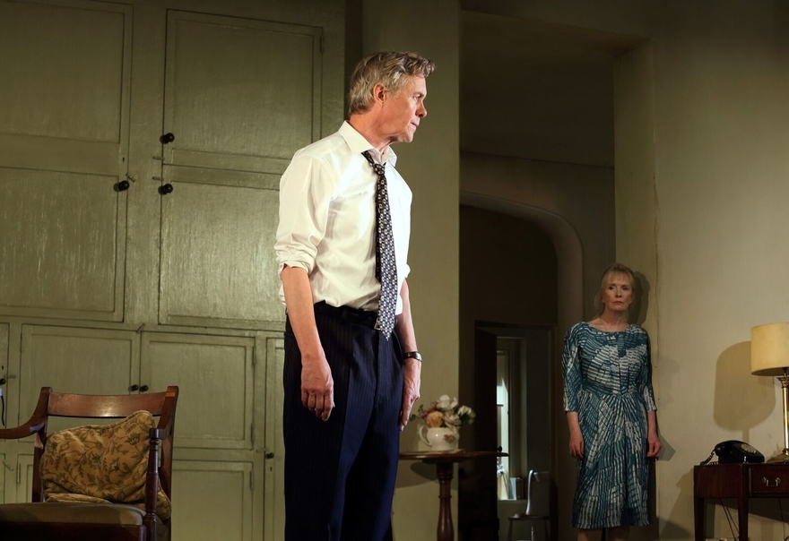 "Hansard" at the National Theatre - The Theatre Times