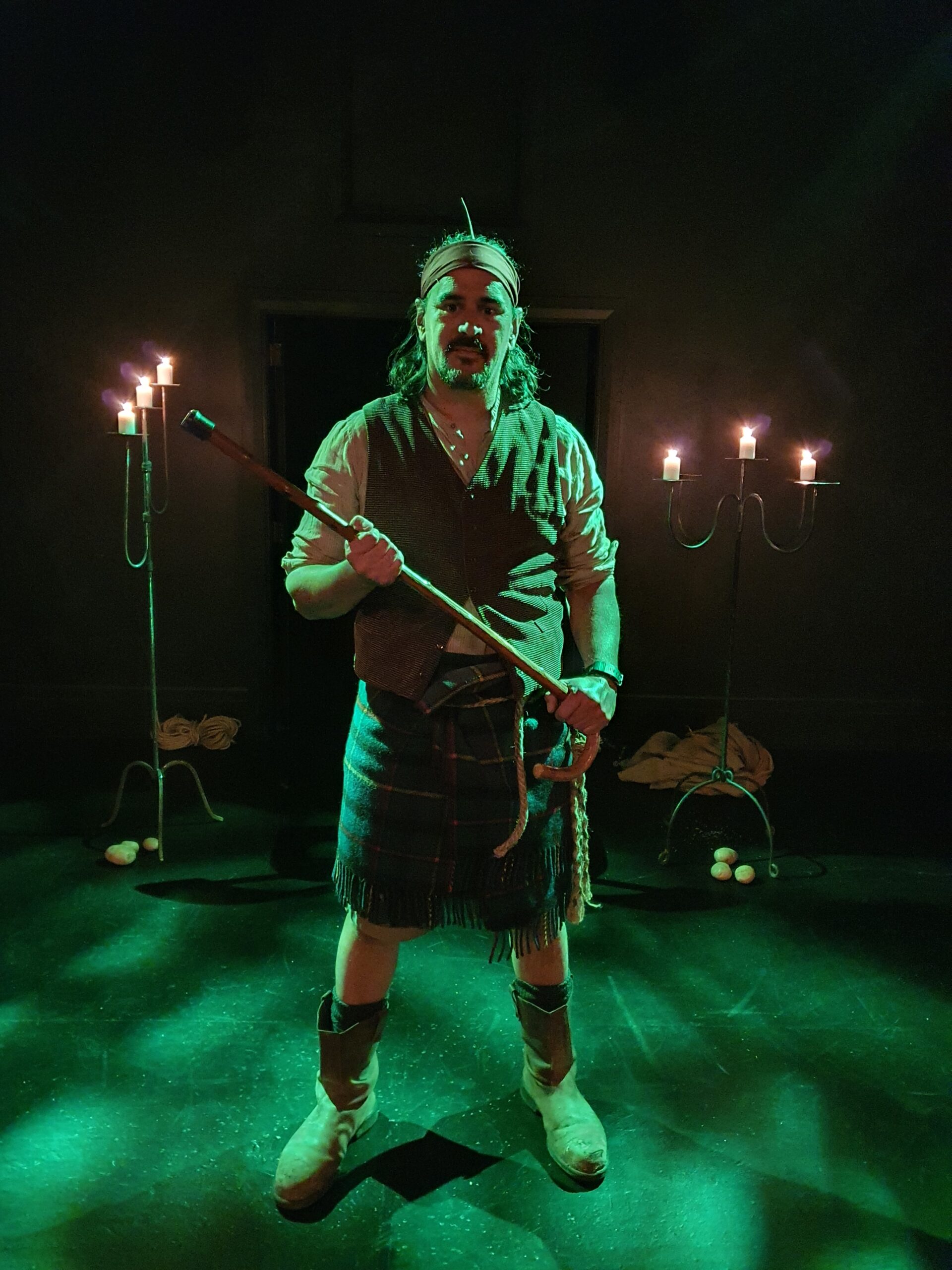 Satiric Re-staging of Colonial Battleground : "Company Kamupene ...